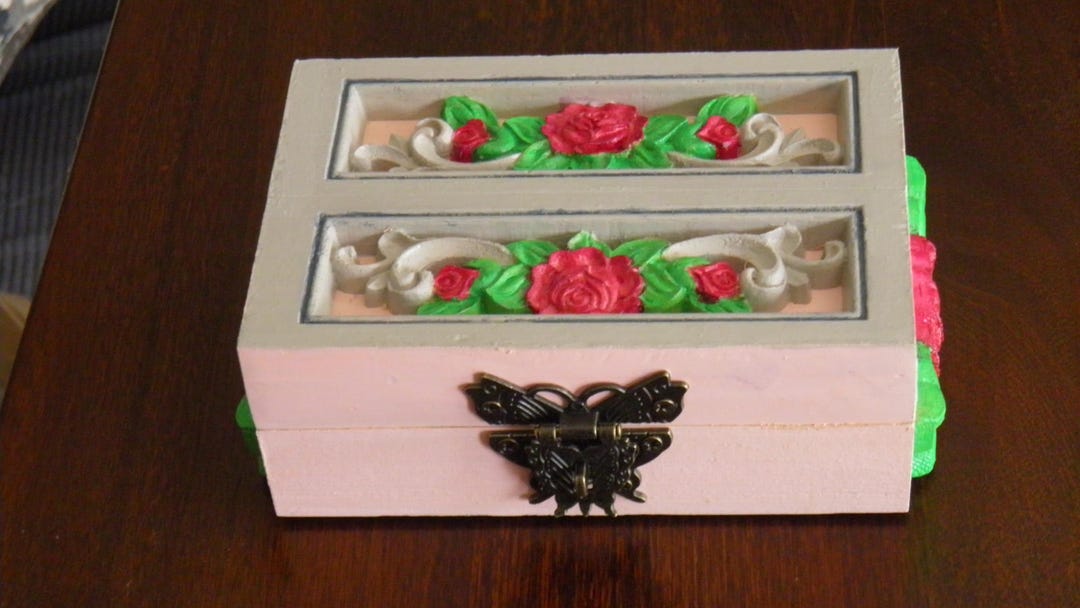 Hand-painted 4x6 Wooden Keepsake Box With 3D Rose Detail – Felt Lined ...