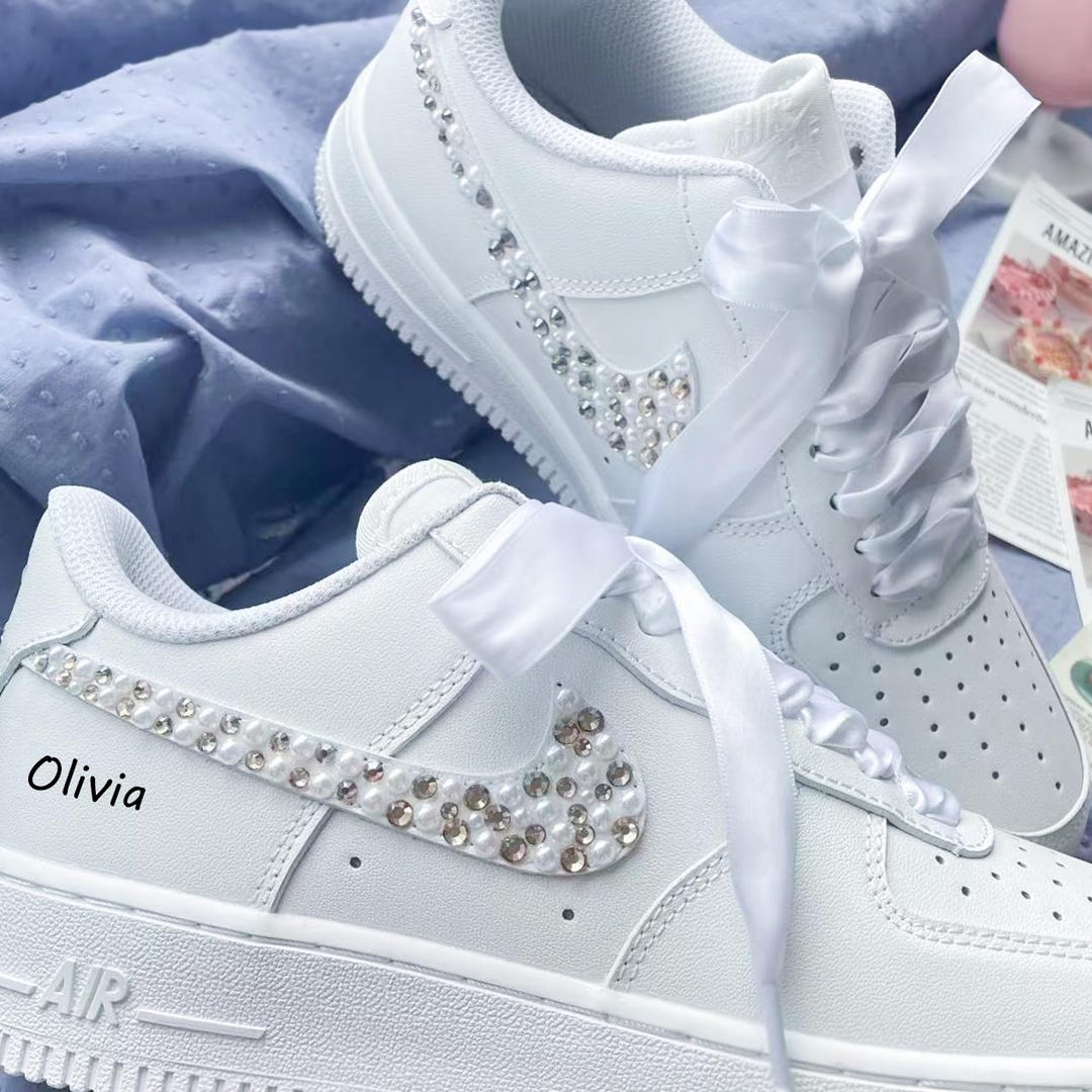Gold Pearl Wedding Sneakers, Custom Bridesmaid Gift,personalized Bridal ...
