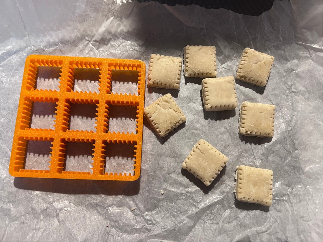 Cheez Itz Inspired Cracker Cutter - Etsy