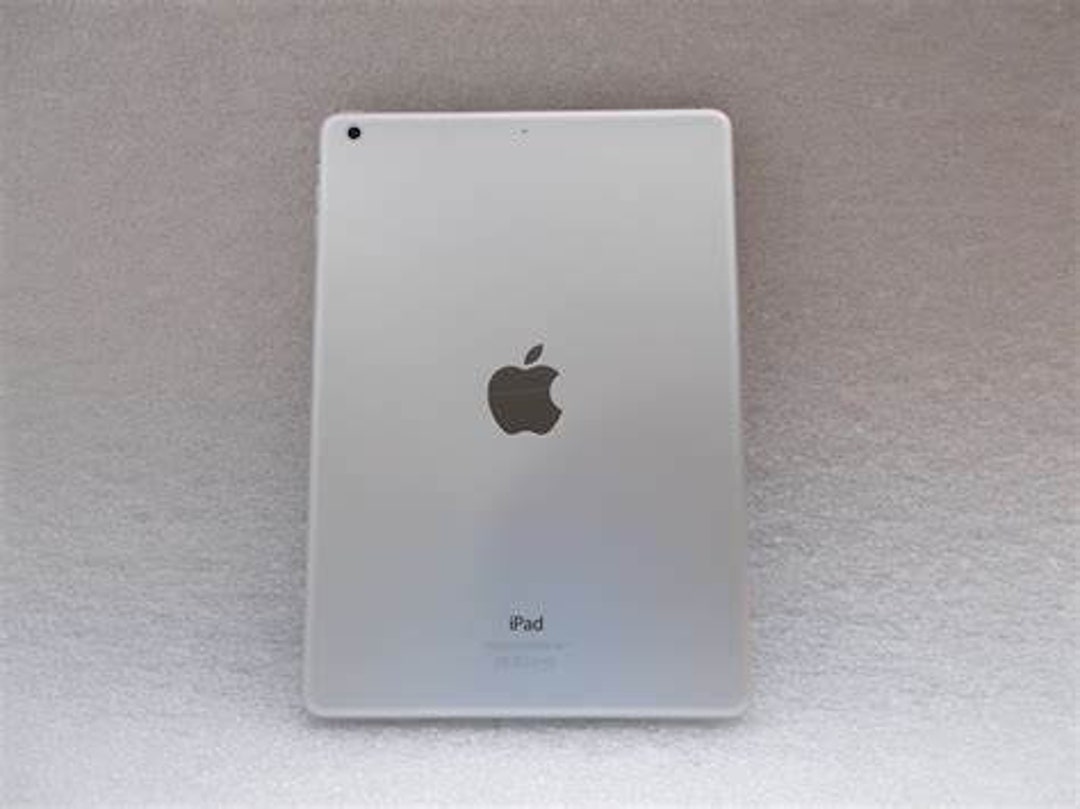 IPad Model A1474 With Logitech Keyboard and No Charger - Etsy