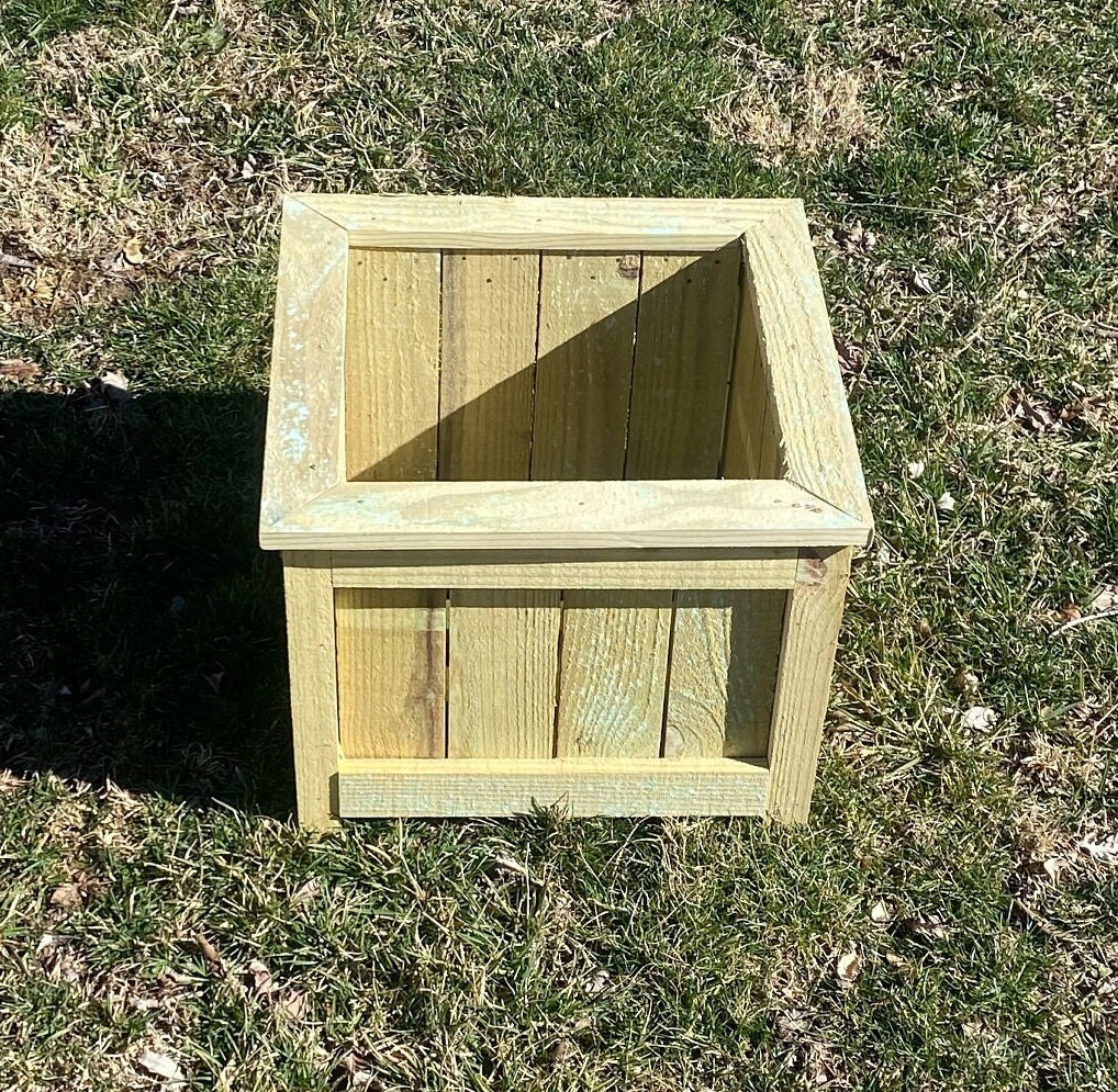 Rustic Wood Planter Box - Etsy
