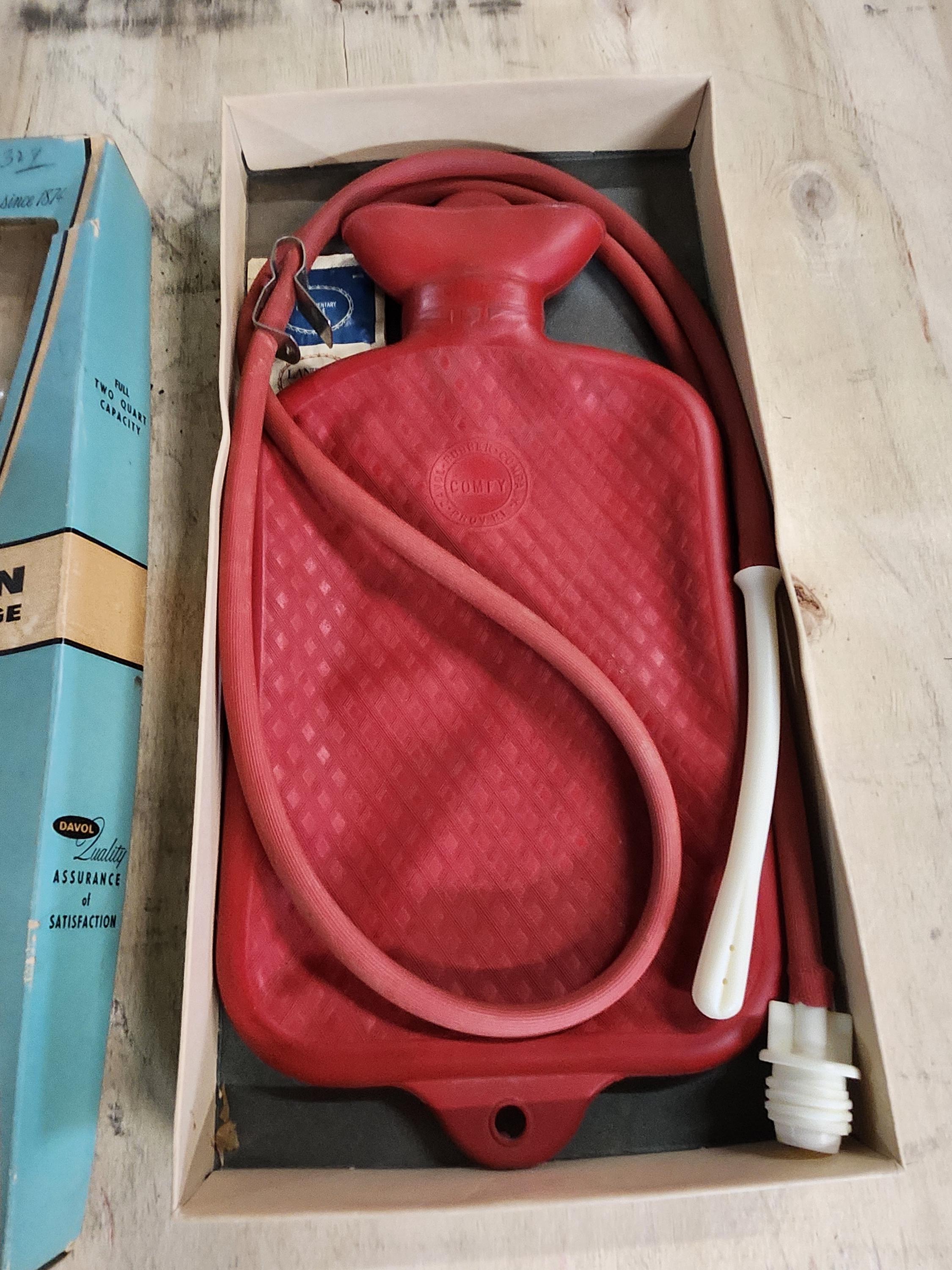 Davol Combination Water Bottle and Syringe Vintage Medical Original Box ...