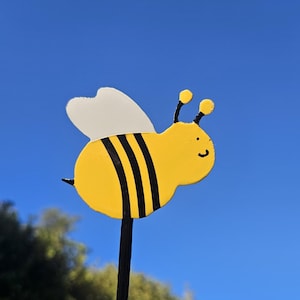 Mini Bee Metal Garden Marker - Beehive - Honey - Keeper - Bug - Insect ...