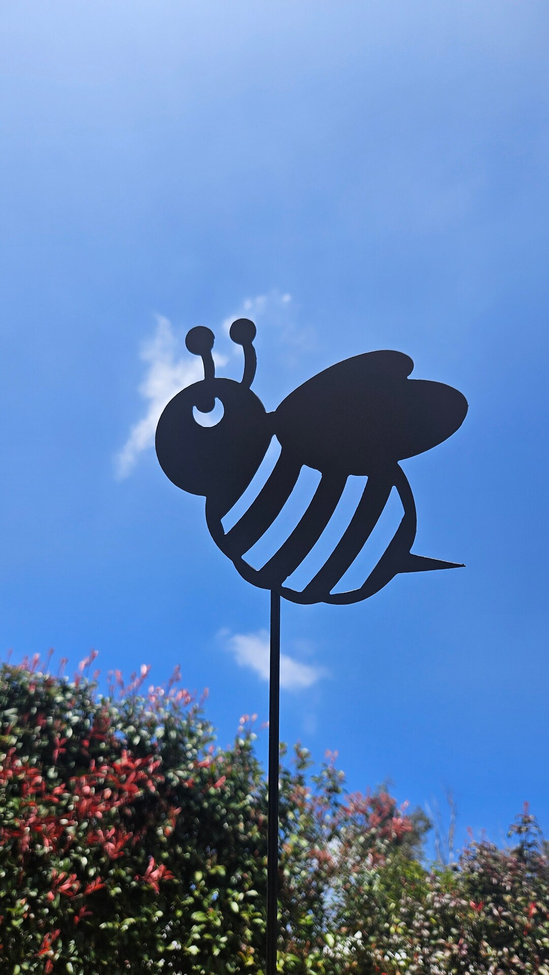 Bee Pole Metal Art Bee Hive Honey Bug Insect Spring Flowers Gardening ...