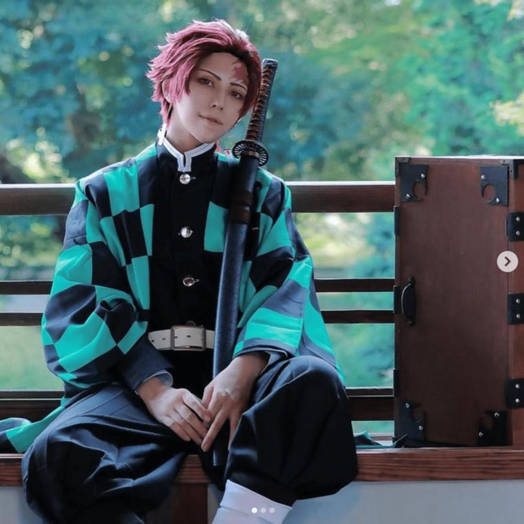 Demon Slayer Wig: Kimetsu No Yaiba, Tanjiro Kamado - Etsy