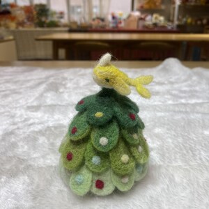 Needle Felted Christmas Tree | Whale Topper Tree | Wool Felting Tree ...