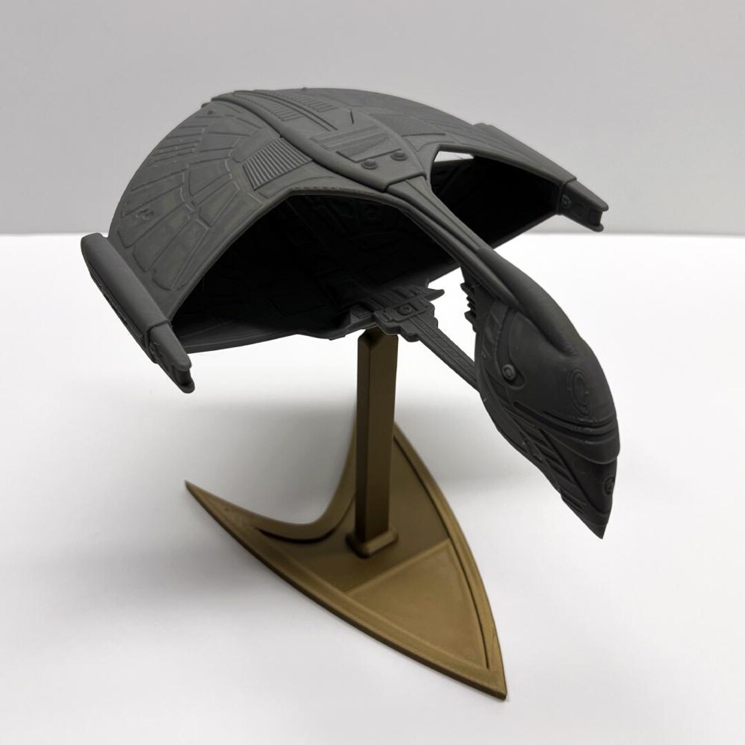 Star Trek - Romulan D'deridex Class Warbird Fleet-line Model Kit - Etsy ...
