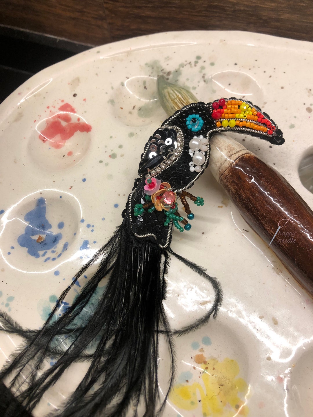 Handmade Parrot Brooch , Vibrant and Stylish Avian Elegance - Etsy