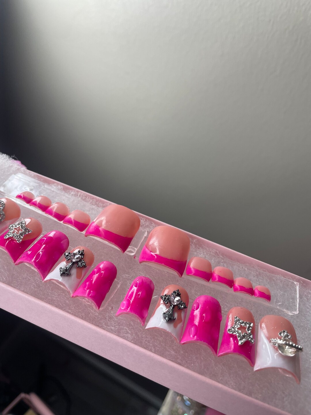 Pink Duck Baddie Beautiful 20 Pc Press on Nails Toes - Etsy