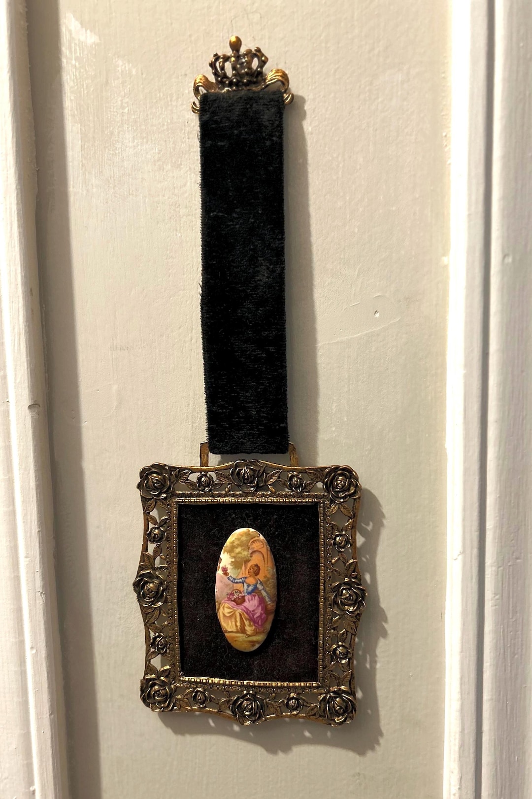 Vintage Rococo Lady Portrait – Velvet Hanging Wall Frame - Etsy