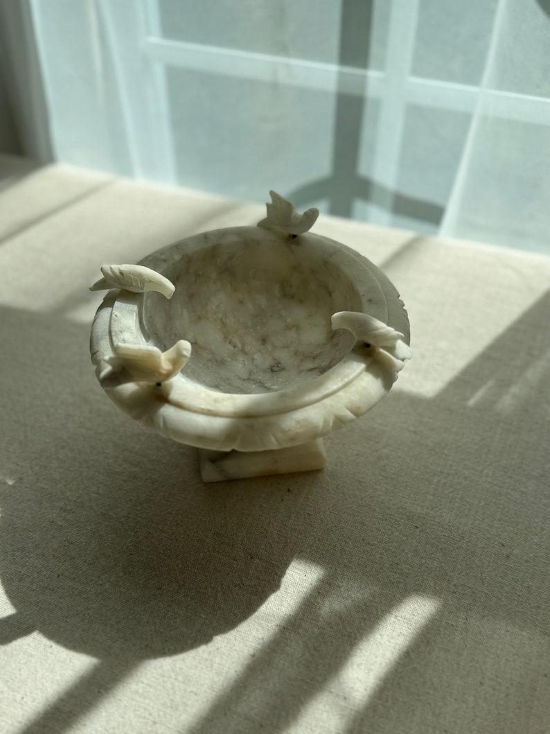 Vintage Italian Carved Alabaster Small Bird Bath/trinket Dish With ...
