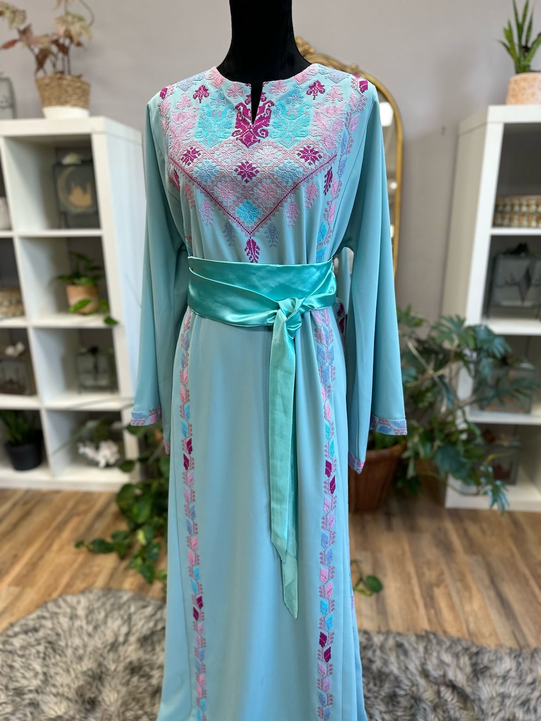 Modern One-of-a-kind Palestinian Thobe With Matching Satin Belt - Etsy