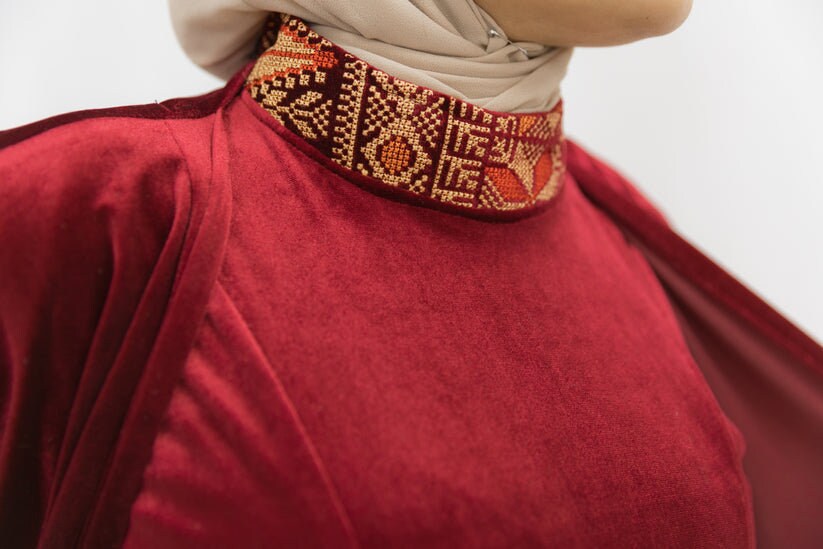 Velvet 3-piece Modern Tatreez Thobe With Coin Belt - Etsy