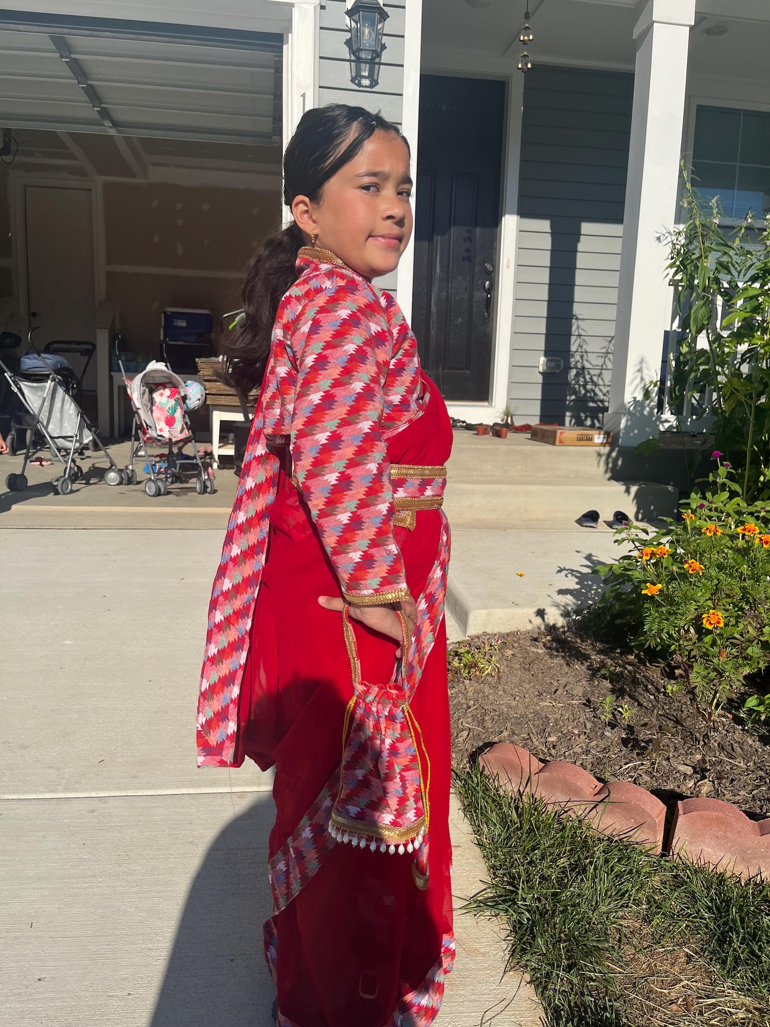 Girls' Gunyo Choli Set: Traditional Nepali Sari for Cultural Events - Etsy