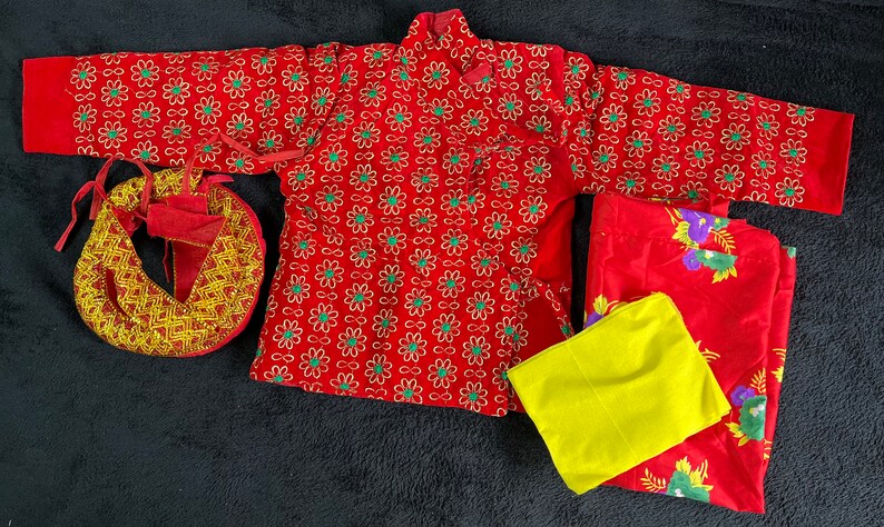 Nepalese Gunyo Choli Set: Traditional Coming-of-age Dress - Etsy