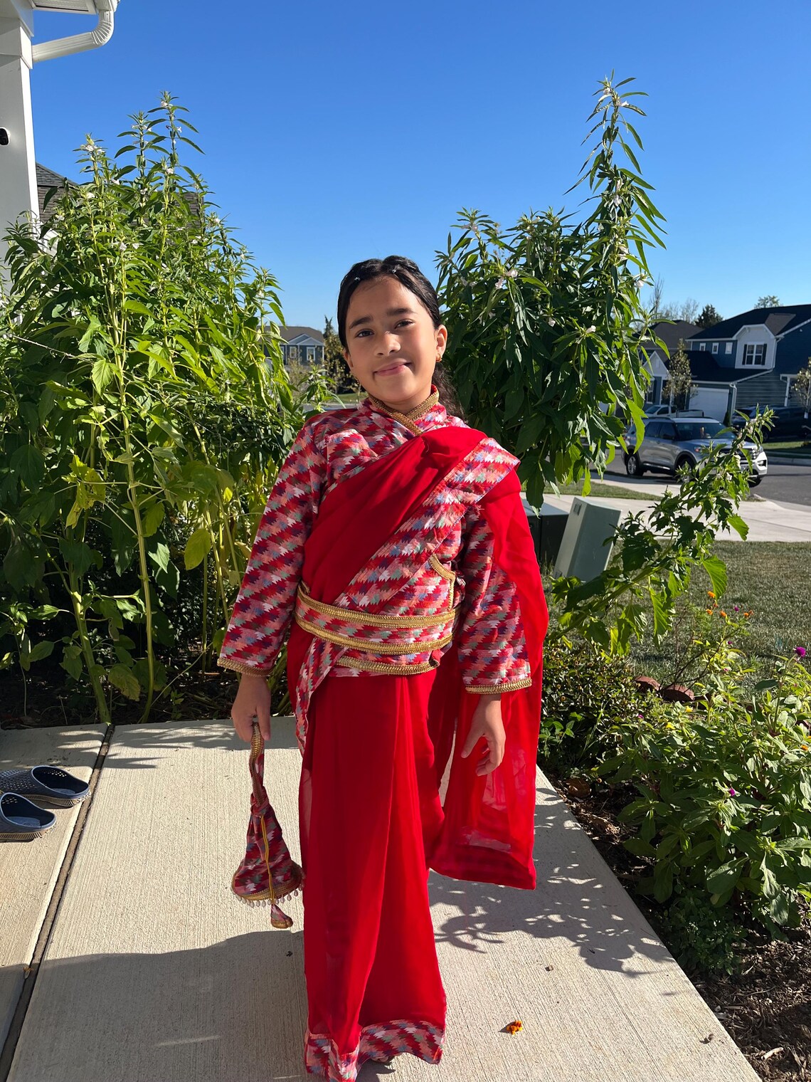 Girls' Gunyo Choli Set: Traditional Nepali Sari for Cultural Events - Etsy