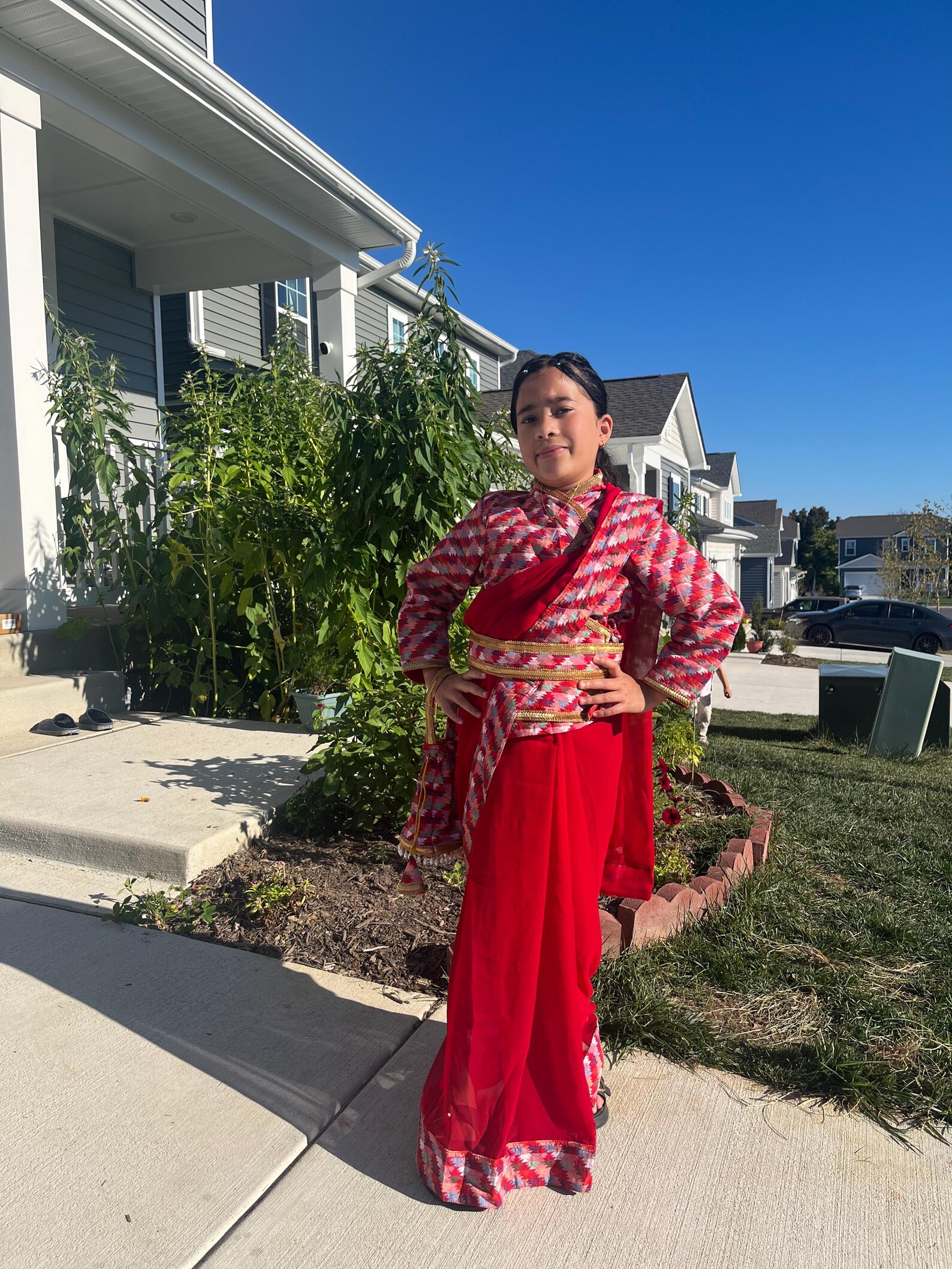 Girls' Gunyo Choli Set: Traditional Nepali Sari for Cultural Events - Etsy