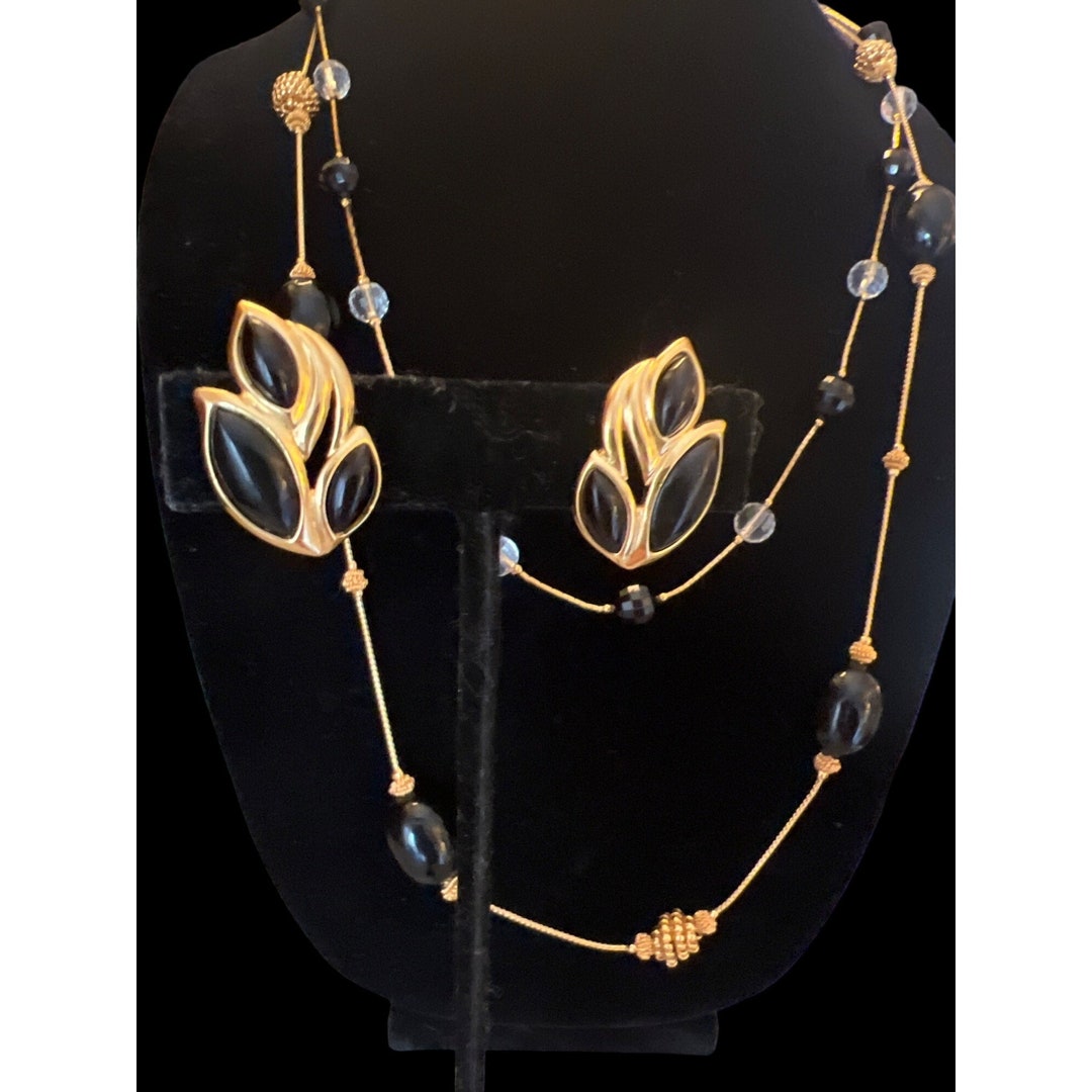 Vintage Trifari Jewelry Set: Black Enamel Leaf Earrings, Gold Tone ...