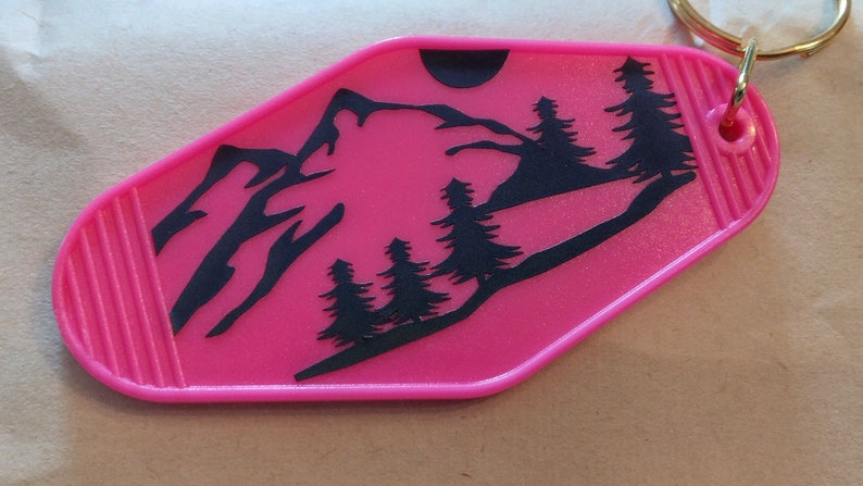 Mountain Scene Keychain - Etsy