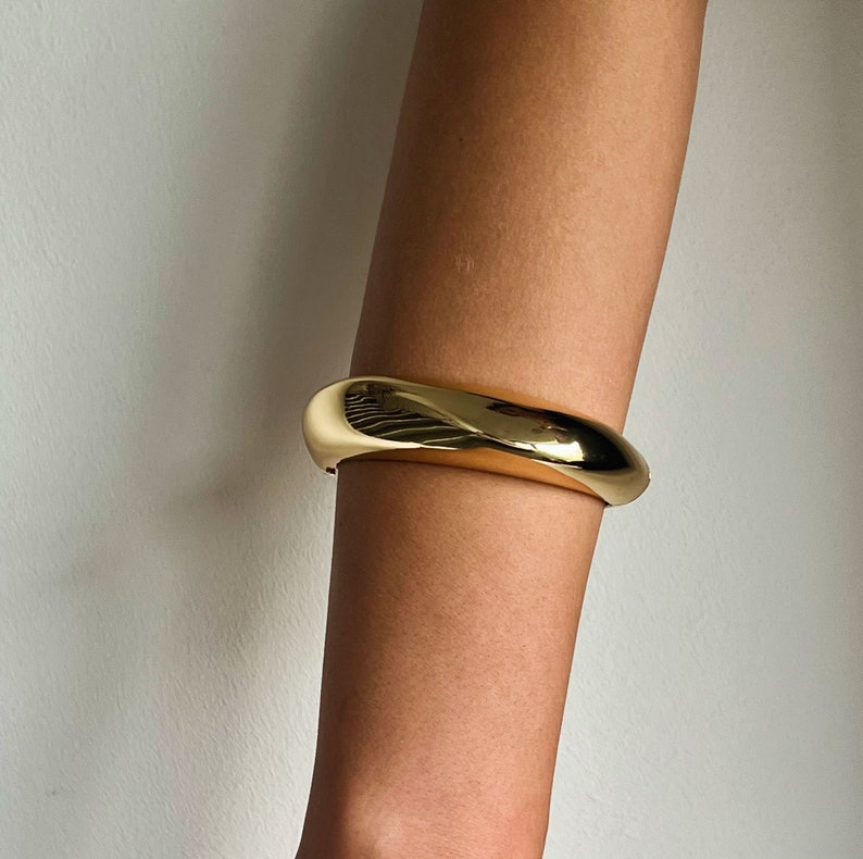 Chunky Geometric Gold Bangle - Etsy
