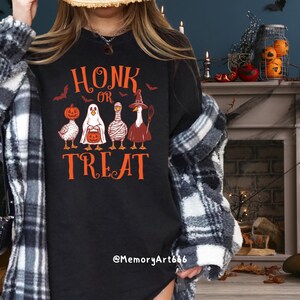 Honk or Treat, Halloween Ghost Goose PNG SVG, Trendy Cute Witchy ...