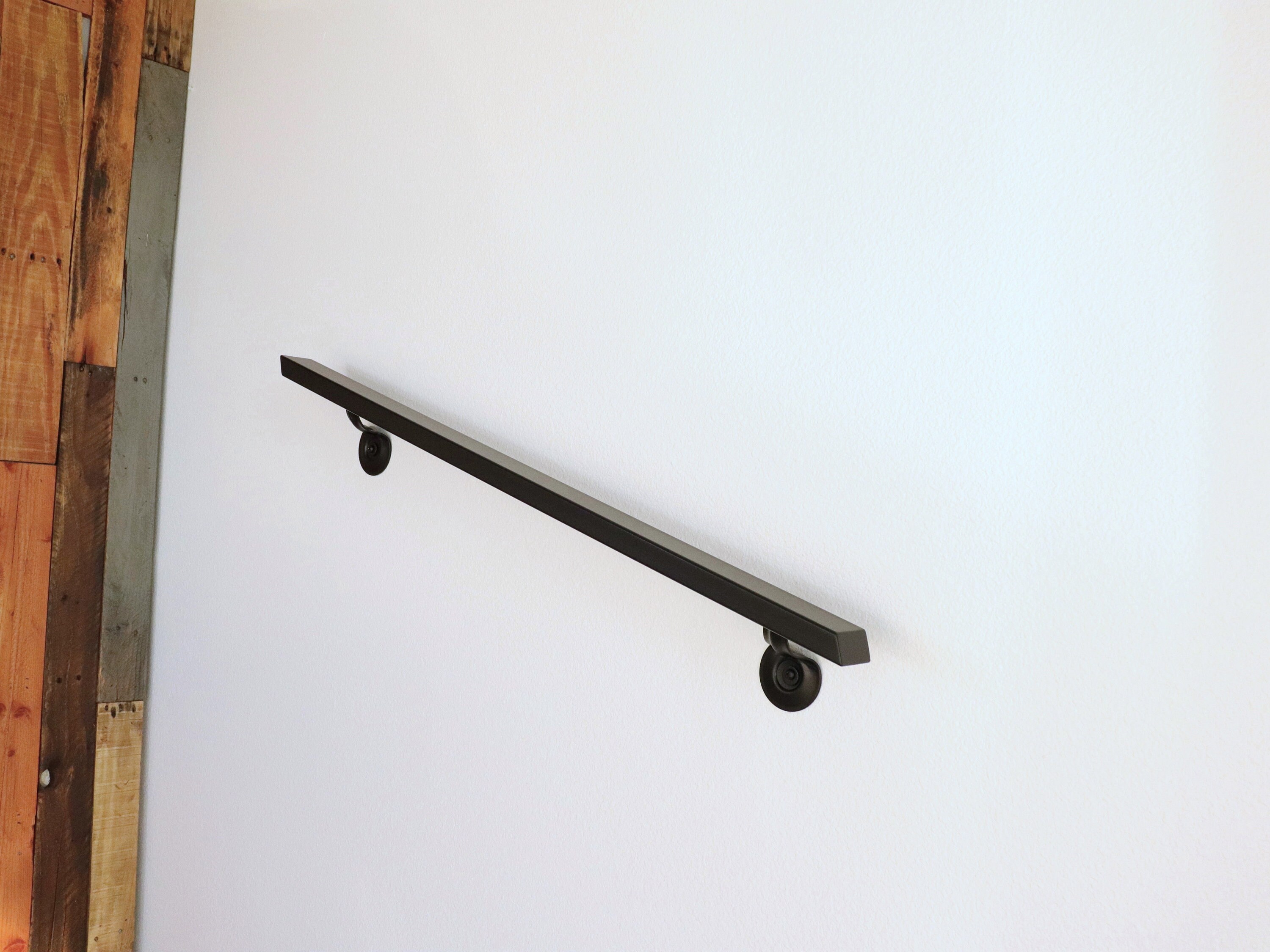 2x1 Powder Coated Modern Angled Metal Handrail, Handrail for Stairs ...