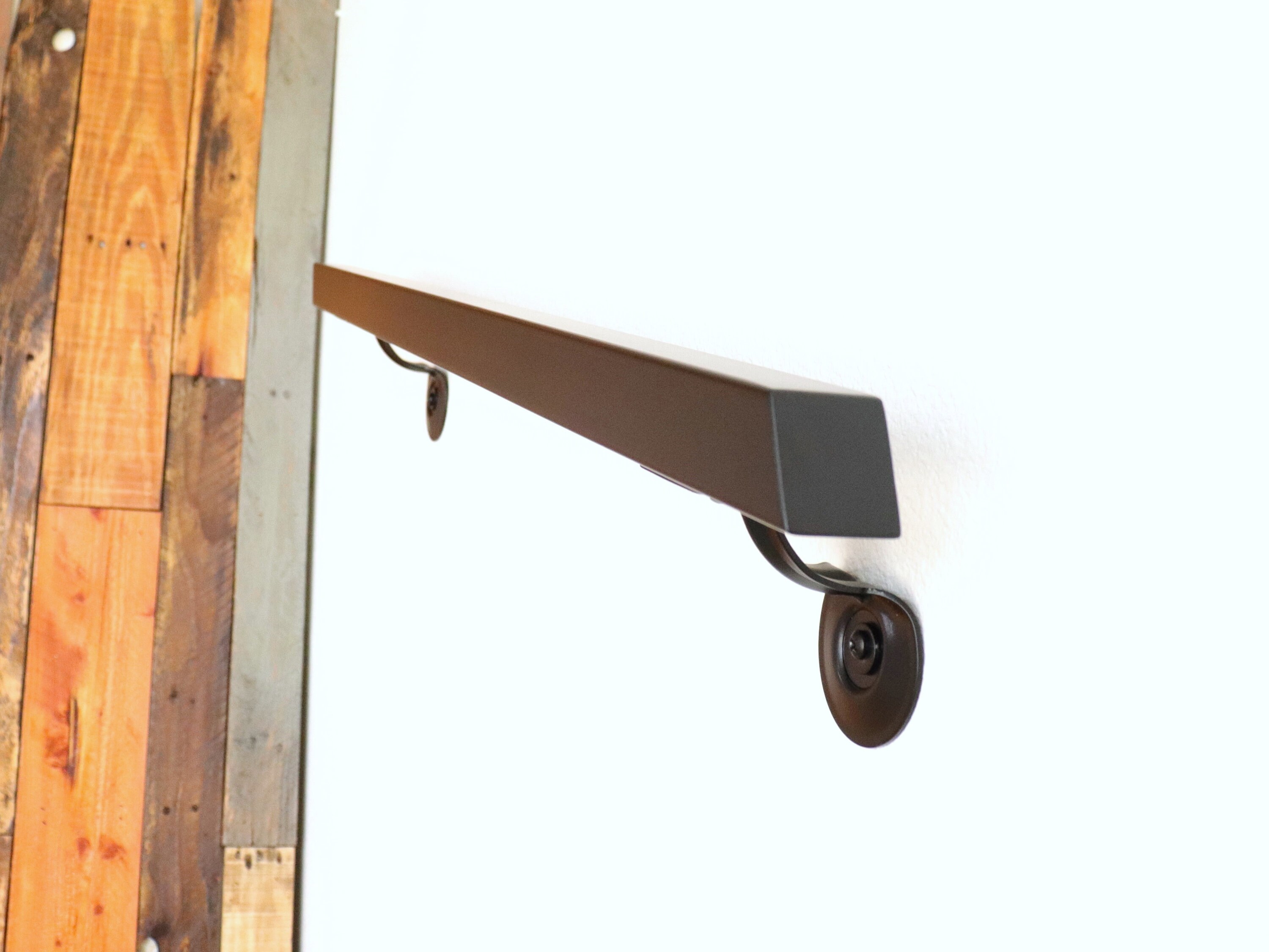 1.5x1.5 Powder Coated Modern Angled Metal Handrail, Handrail for Stairs ...