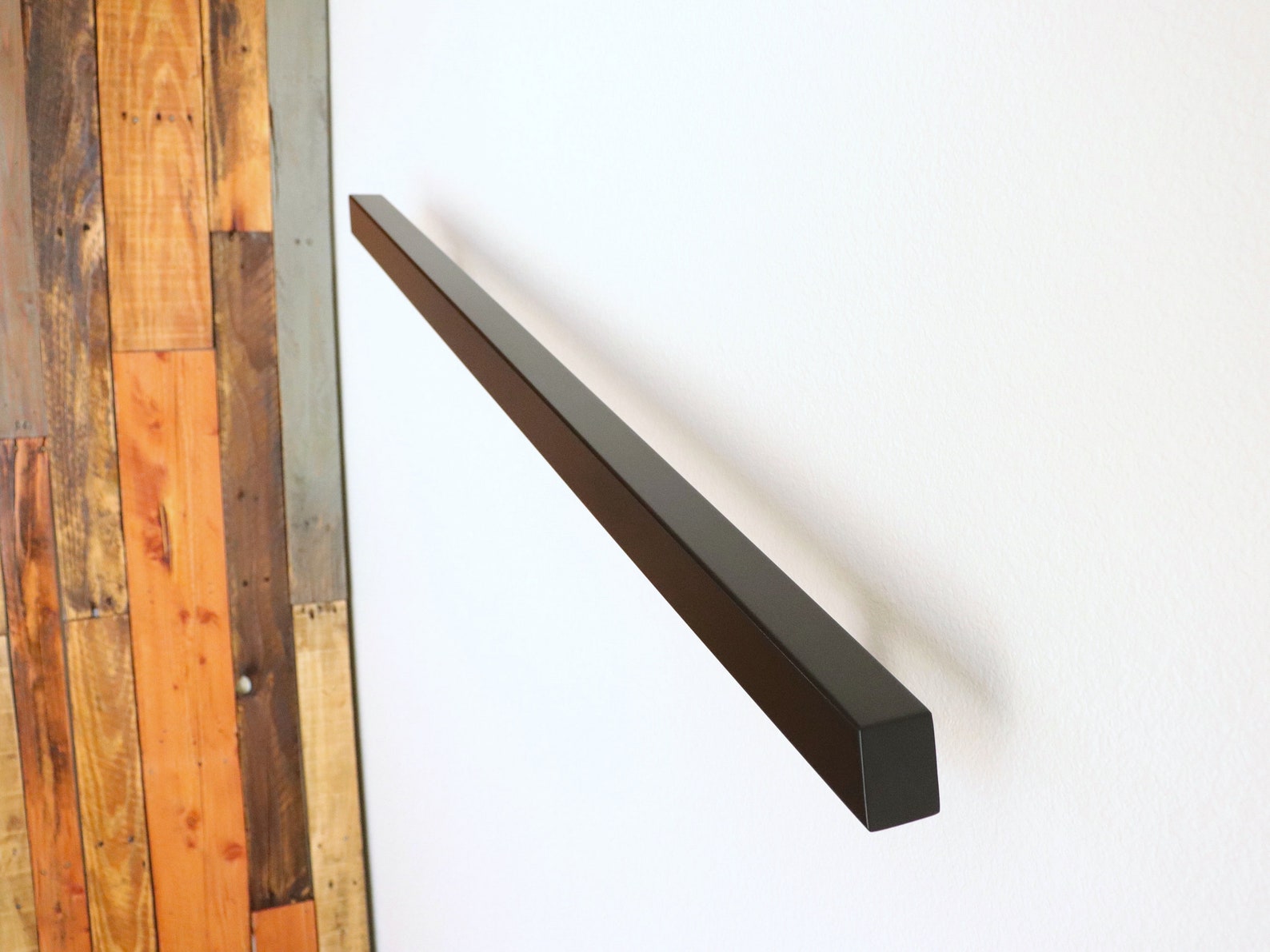 1.5x1.5 Powder Coated Modern Angled Metal Handrail, Handrail for Stairs ...