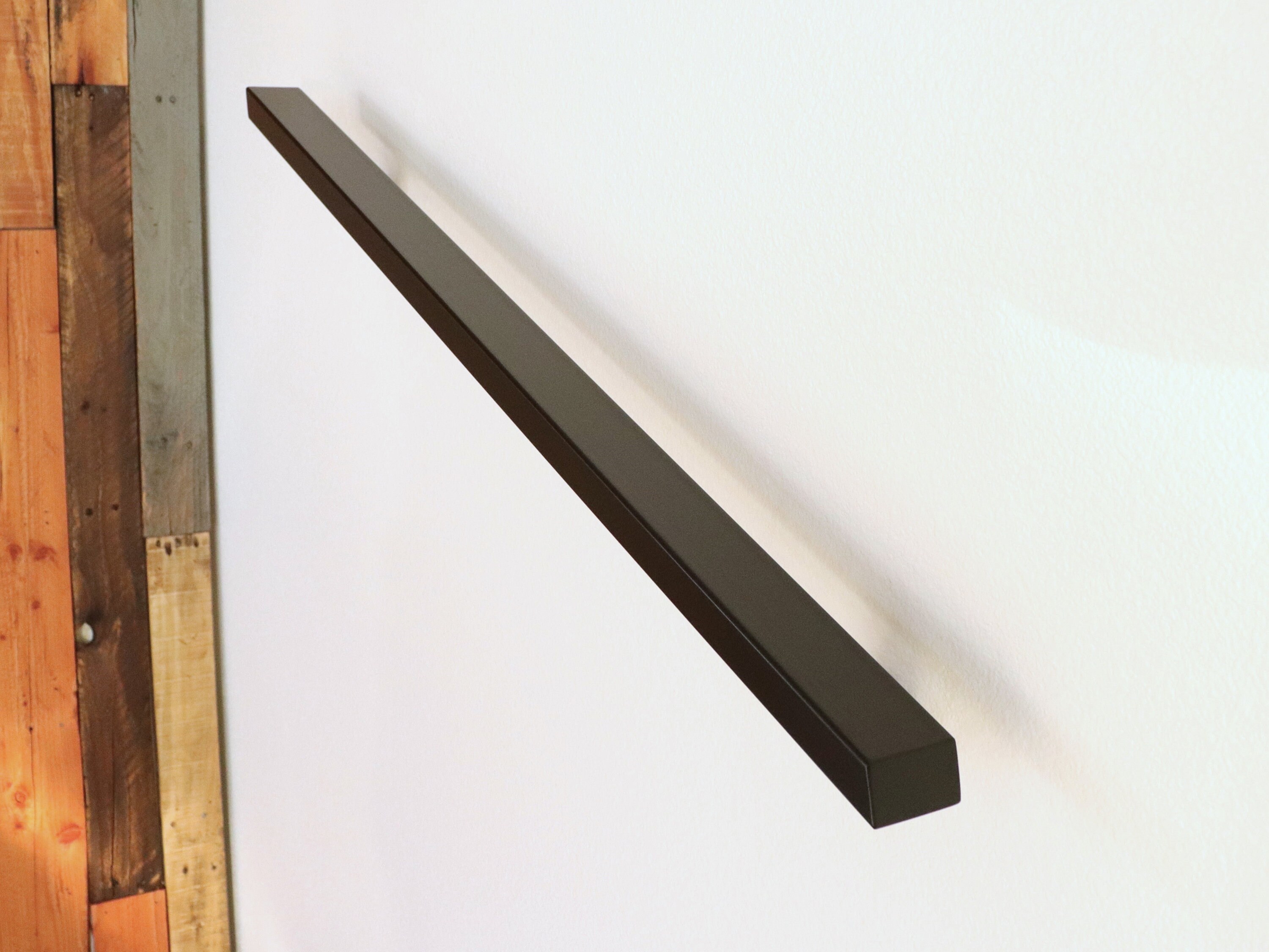 2x1 Powder Coated Modern Angled Metal Handrail, Handrail for Stairs ...