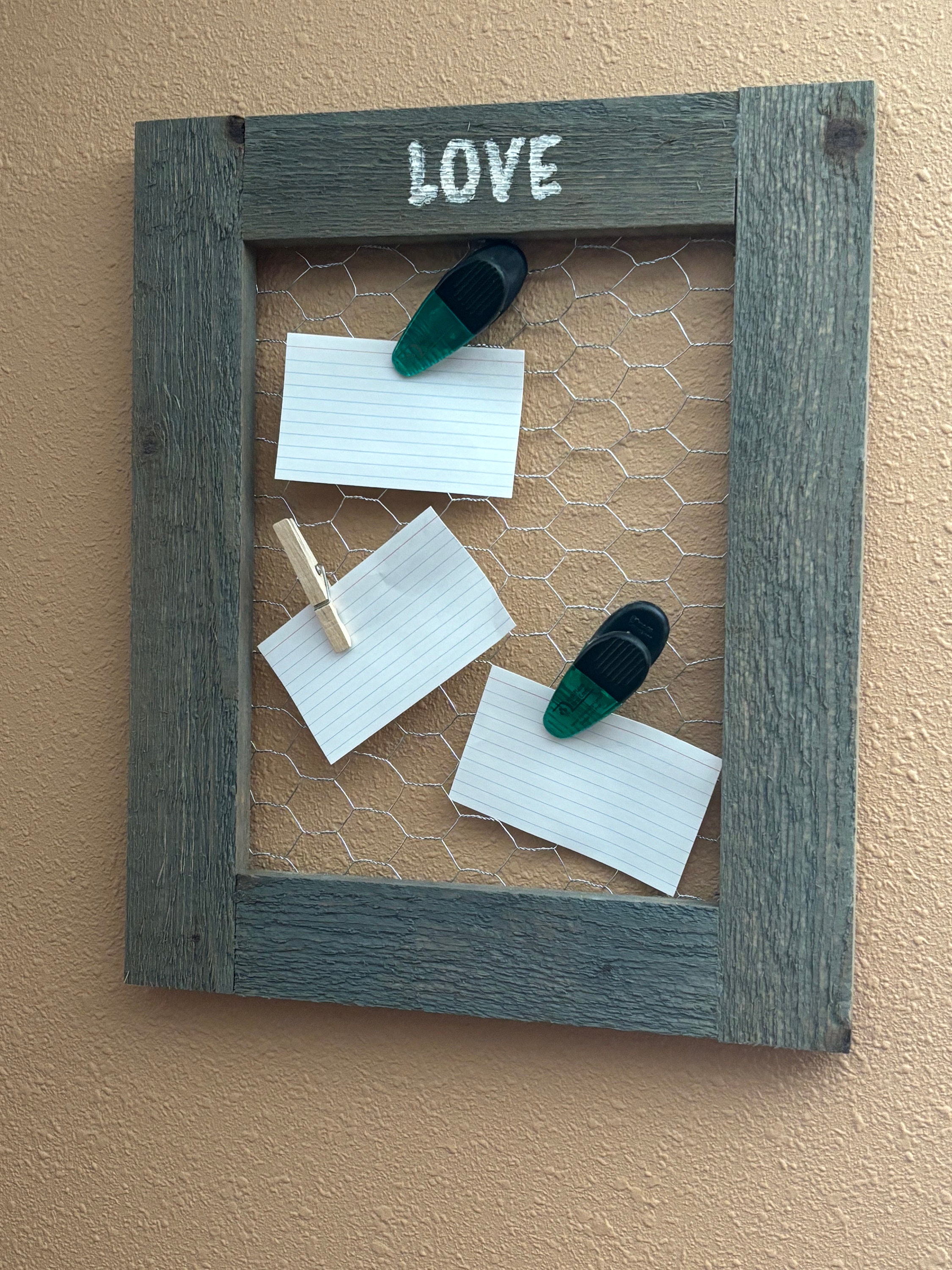 Chicken Wire Photo Display Frame - Etsy