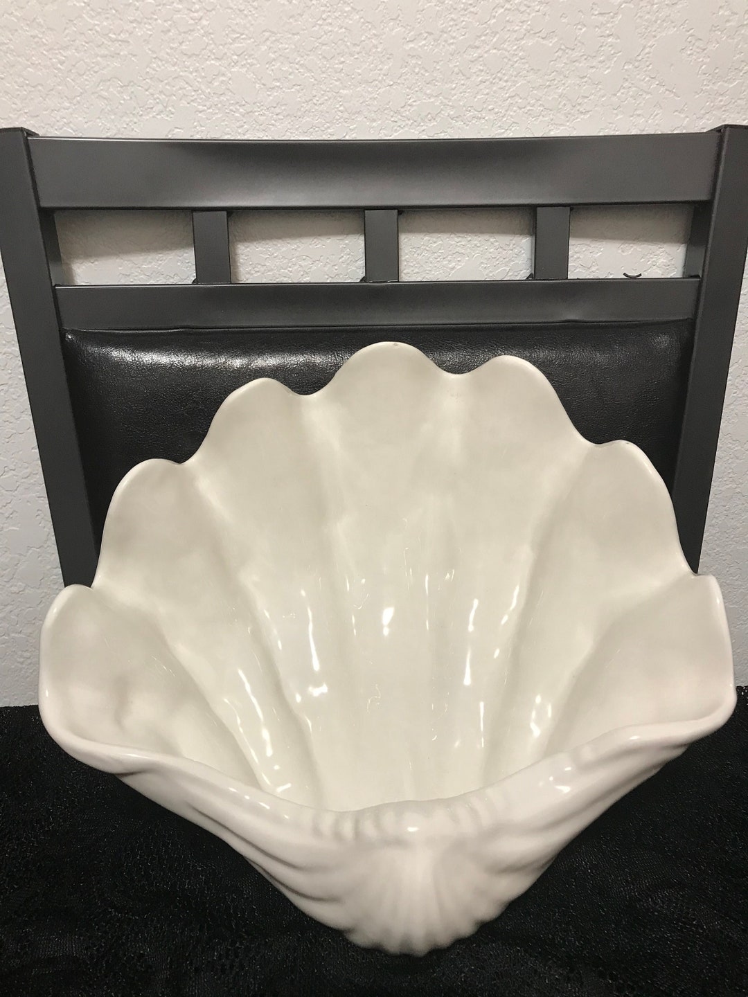 Vintage Large White Ceramic Clam Shell Decorative Bowl Serving Dish 11 ...