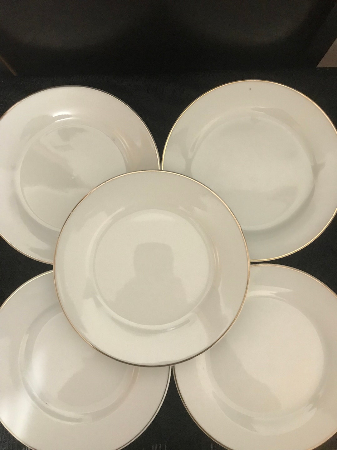 White Porcelain With Gold Trim Salad and Dessert Plate Set of Five (7 1 ...