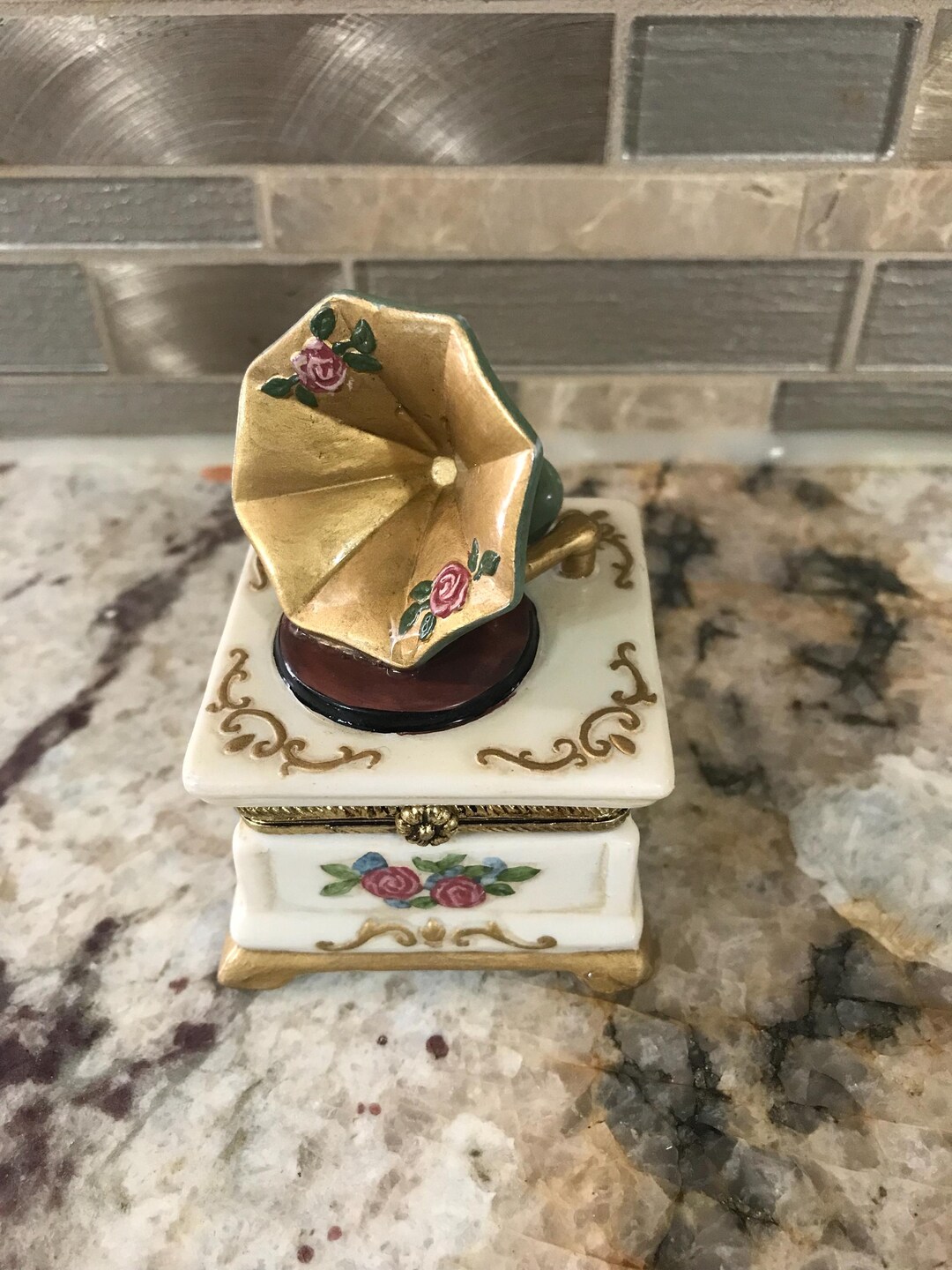 Victorian Style Gramophone Decorative Horn Record Player Small ...