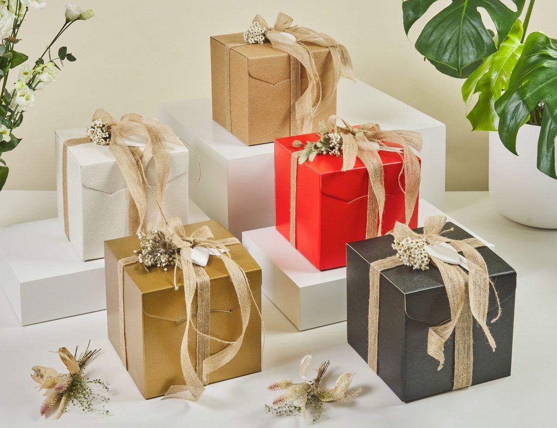 Pack of 10 Gift Boxes for Presents (7.87 X 7.87 X 7.08 Inch) - Ideal ...