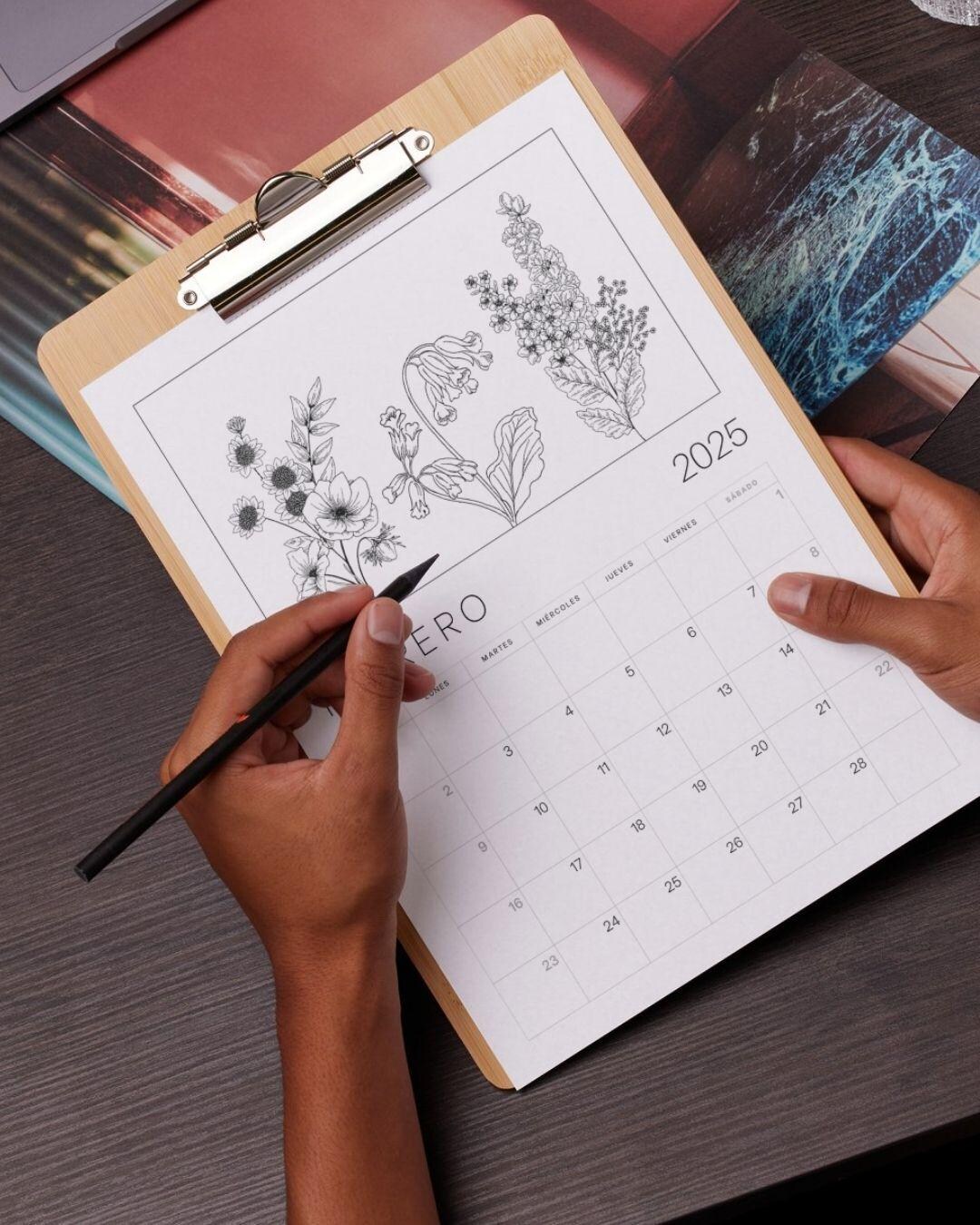 Calendario Para Colorear 2025 Imprimible, Planificador DIY Adultos Y ...