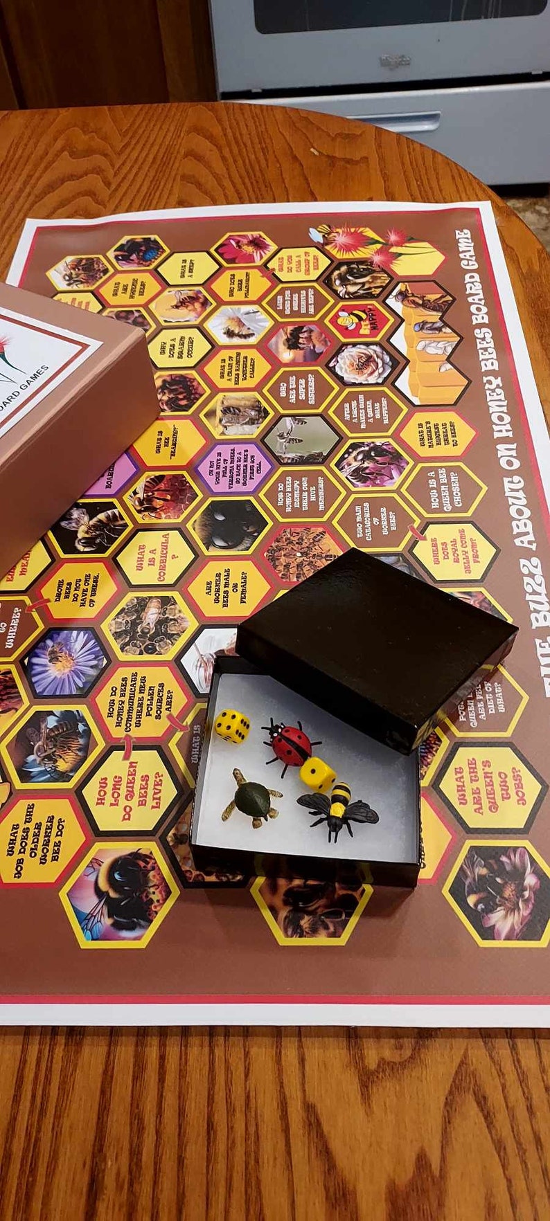 What's the Buzz About Honey Bees? Educational Game. Honey Bee Board ...