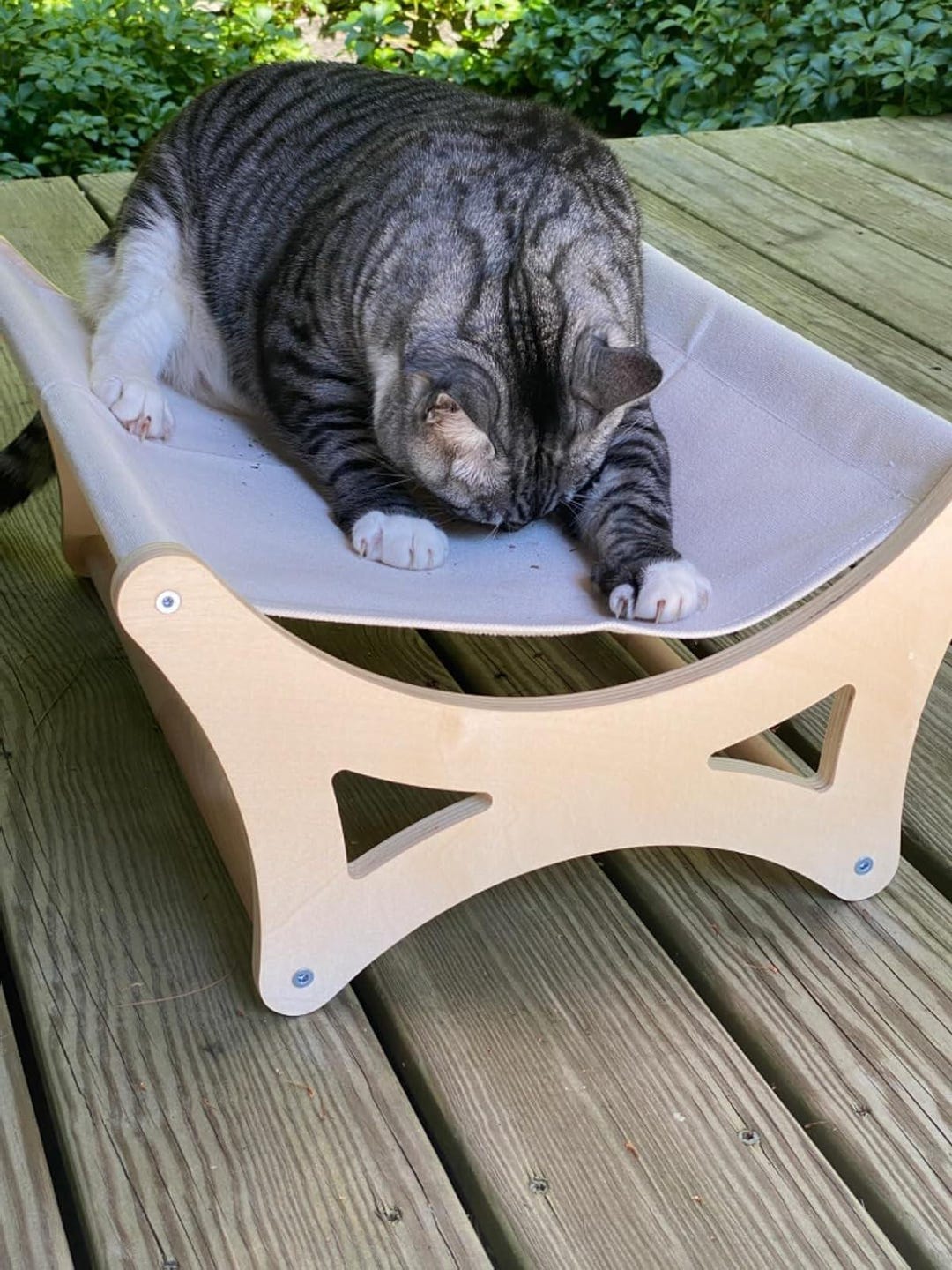 Free-standing Cat Chair Pet Furniture Elevated Breathable Cat Swing Bed ...