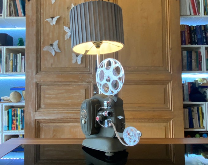 Film Projector Upcycling Table Lamp LED RGB, "noris 8" From the 1950s ...