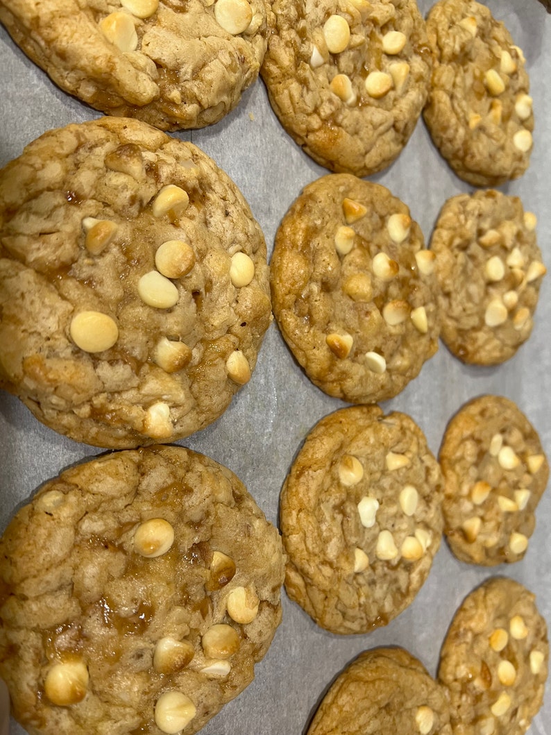 White Chocolate Macadamia Nut Cookies - Etsy