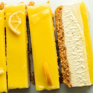 The MOST Luxurious Lemon Cheesecake Mousse With Graham Cracker Crust ...