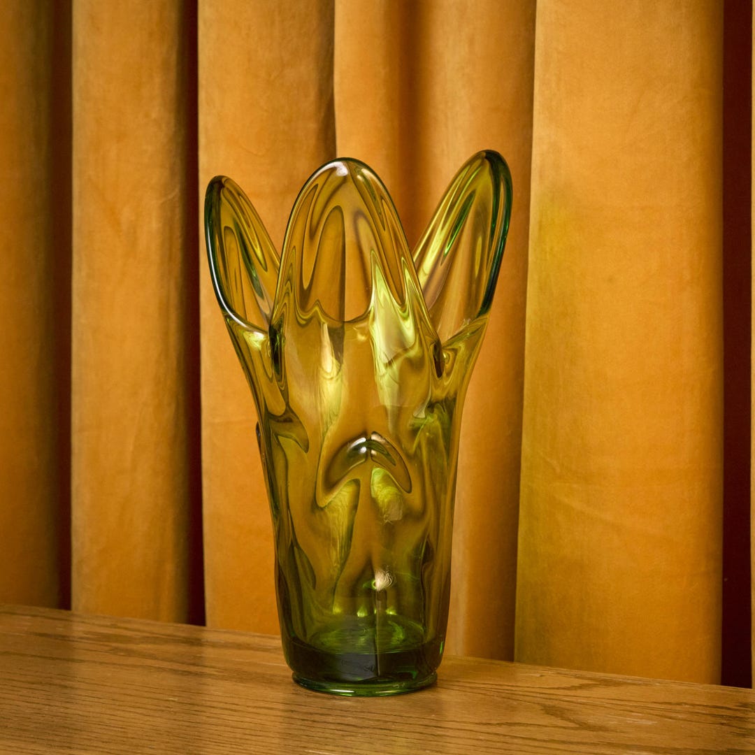 Vintage Viking Epic Tundra Avocado Swung Glass Vase - Etsy