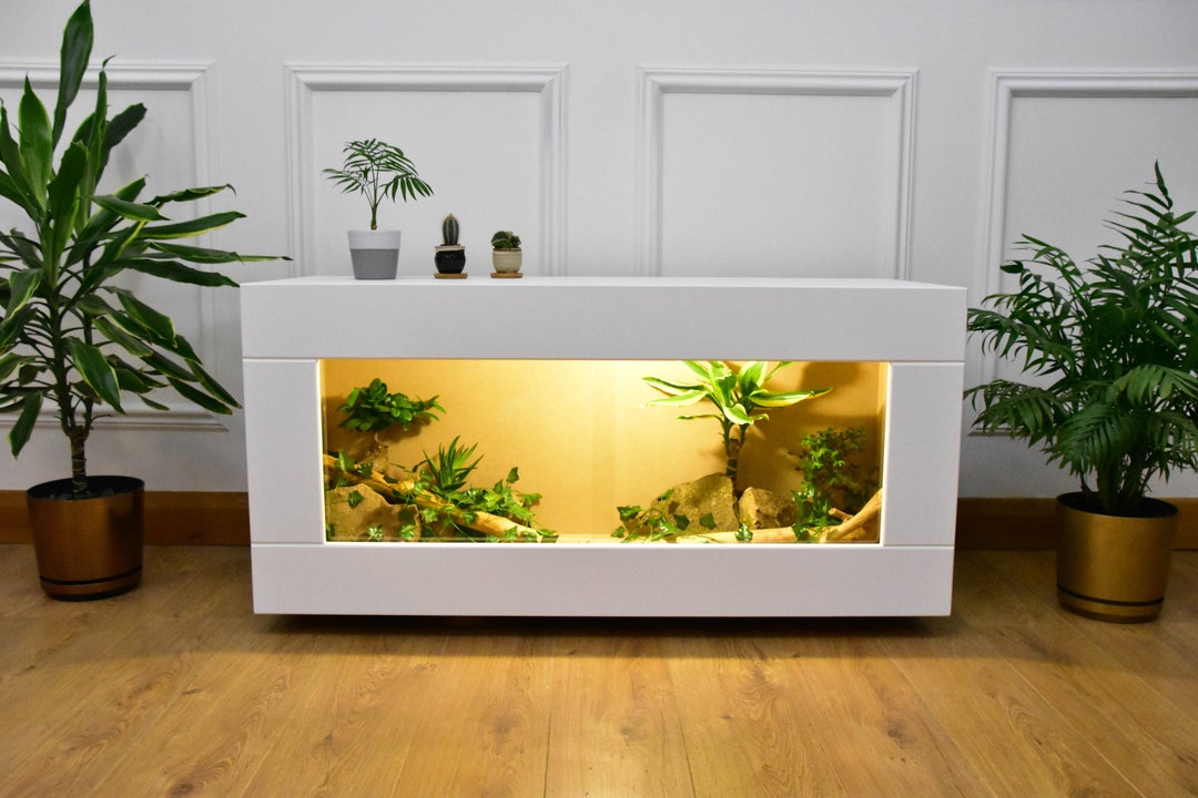 Collection Only From NG17 3GZ - Large 4ft X 18" X 23" White Modern ...