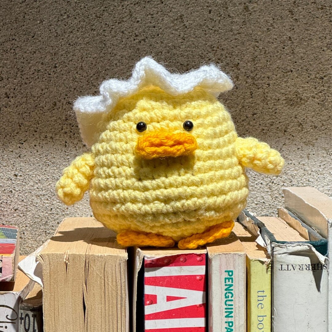 Crochet Car Keychain Trendy Crochet Pattern for Her Car Gift Chicken ...