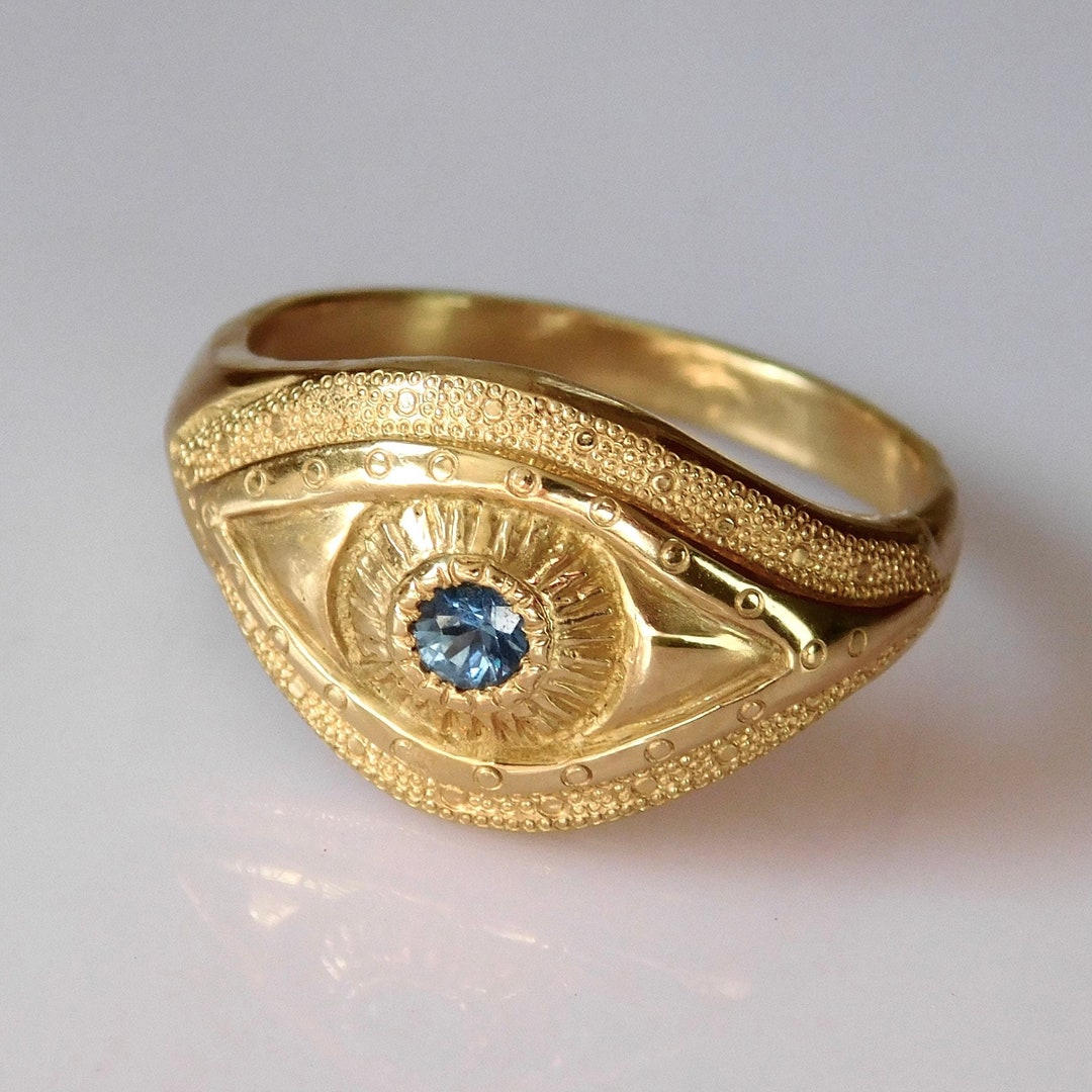 Evil Eye Ring in 18k Solid Gold With Sapphire | Eye of Horus | Eye of ...