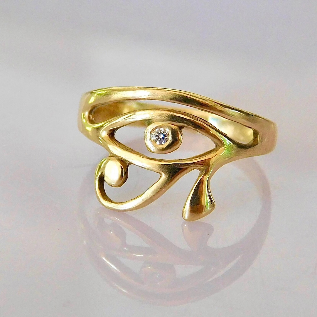 18k Solid Gold Evil Eye Ring: Diamond Eye of Horus, Egyptian Protection ...