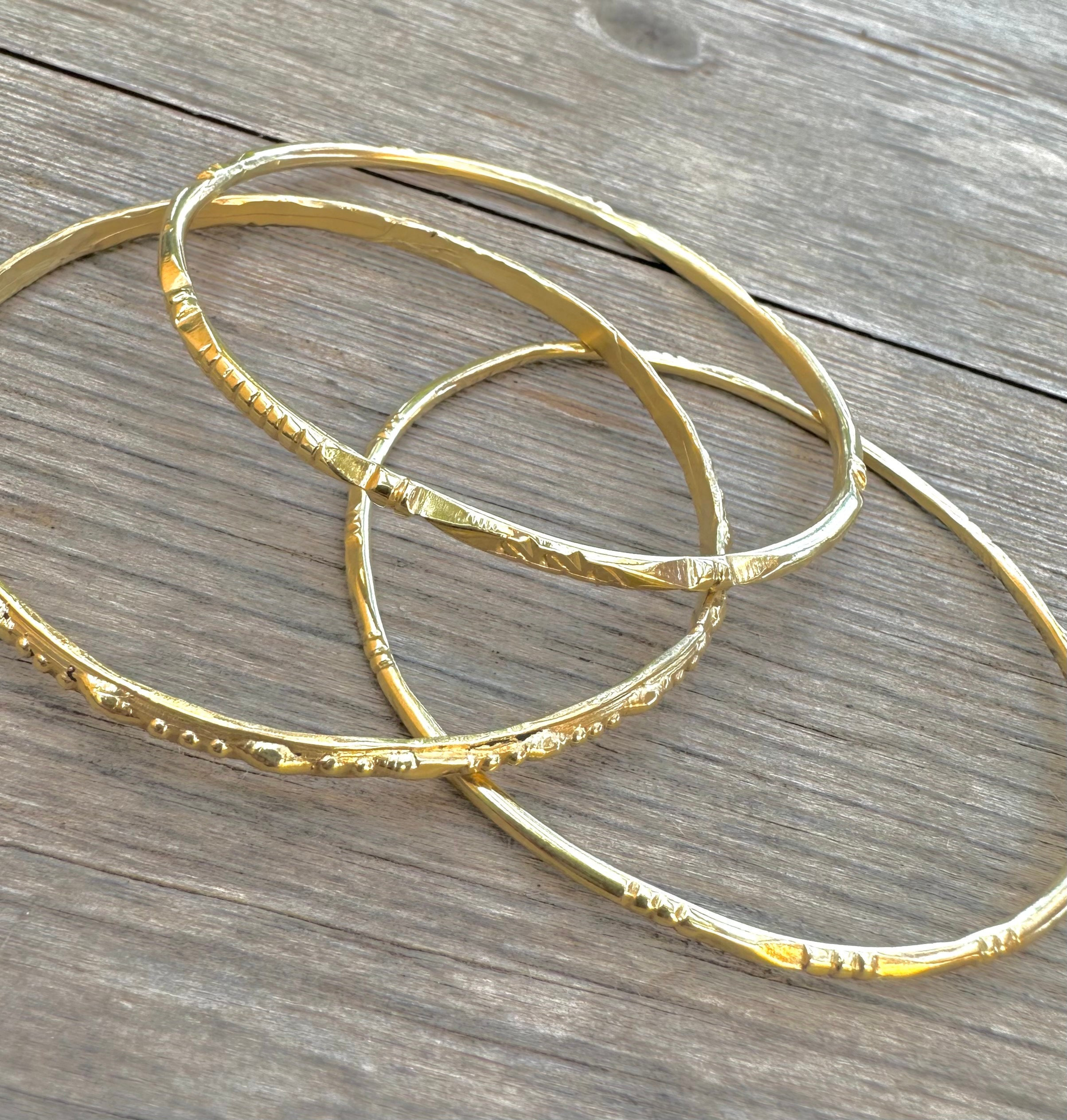 18k Solid Gold Bangle Bracelet: Customizable Wedding Jewelry - Etsy