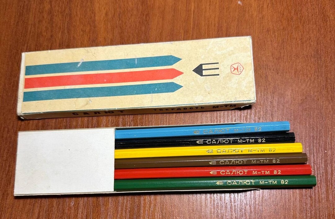 Vintage New Soviet 6 Color Pencils, Vintage Soviet Graphite Pencils ...