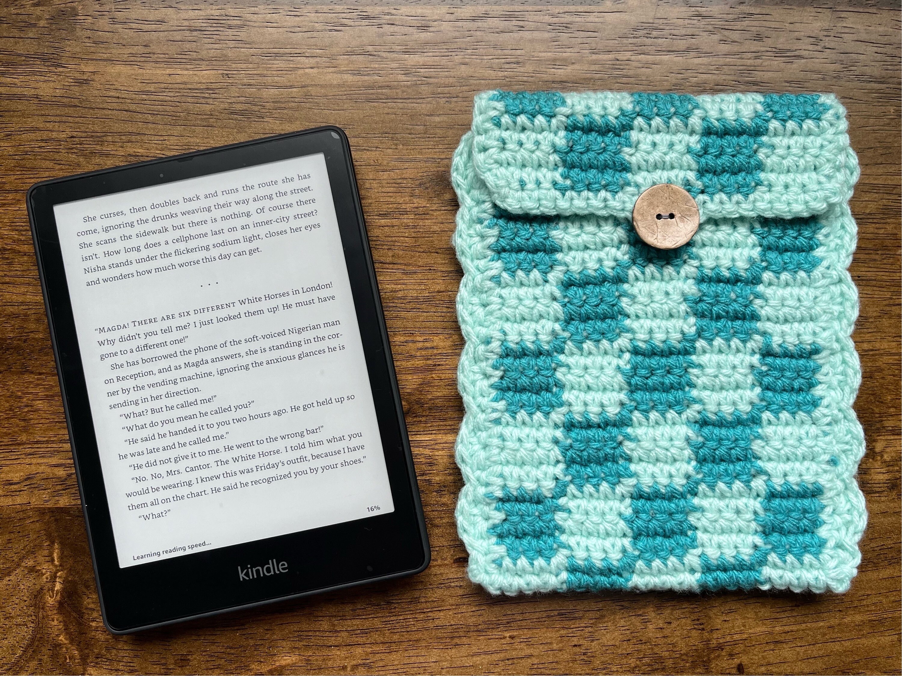 Checkered Crochet Kindle Sleeve, Handmade Kindle Cover, Bookish Gifts, E-reader Cover, Book Nerd ...