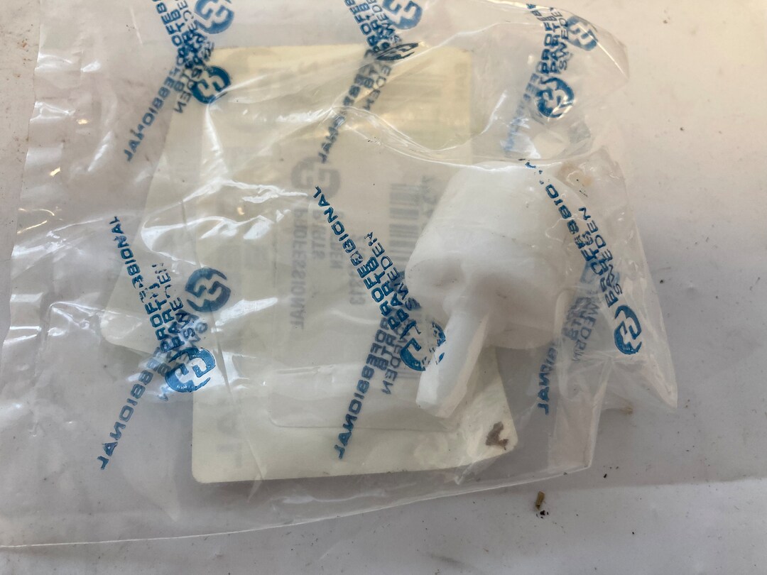 Saab C900 Positive Crankcase Ventilation Valve 9189564 7521313 - Etsy
