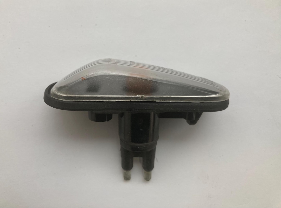 Saab 9 5 Side Indicator Light 9521857 5336250 - Etsy